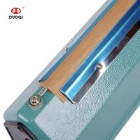 China DUOQI SF-200I Hand Held Impulse Heat Sealer 200W Portable Packing Iron for Bags for sale
