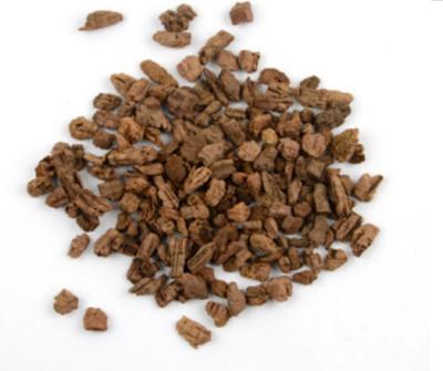 China Third Grade Dark Cork Granules 80-90g/L Density for Wall Tile Sound and Heat Insulation for sale