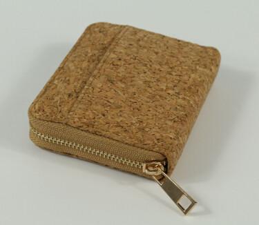 China Mini Cork Raw Material Women Wallet 10x9cm with Card and Money Slot for sale