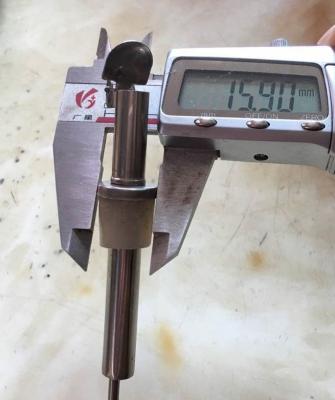 China Custom 15mm Stainless Steel Wine Pourer for Ceramic Bottles Durable Oil Pourer for sale