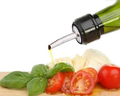 China Stainless Steel Liquid Pourer 304 Olive Oil Wine Dispenser with Cap 8mm Spout for sale