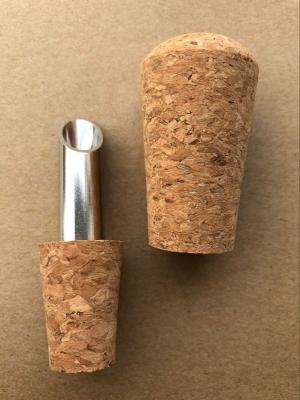 China Factory Wholesale Price Cork Bottle Pourer and Stopper for sale