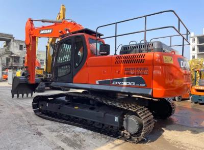 China Doosan DX300LC Used Crawler Excavator 30 Ton Medium Size Construction Machinery for sale
