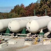 China 10m3 Vertical Cryogenic Liquid Oxygen Storage Tank 1.6MPa 304 Stainless Steel for sale