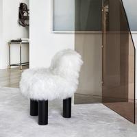China Fabric Leisure Chair Ins Modern Creative Art Alpaca Three Legged Leisure Chair for sale