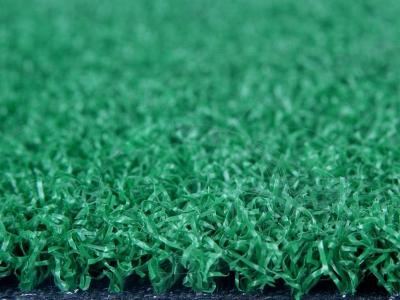 China 17mm PE Material Golf Artificial Grass For Outdoors Sports Or House Floor With Drainage Holes and high Density for sale