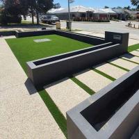 China 30mm Green Leisure Artificial Turf Used For Pets Area Or Roof Gardens With UV Resistance And Good Elasticity for sale