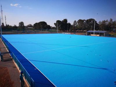 China FIH Certified Hockey Artificial Turf with 14mm Pile Height and Water Spray for Consistent Play for sale