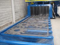 China Pass Through Tunnel Type Roller Conveyor Shot Blasting Machine With Manganese Liner for sale