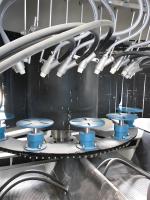 China Fully Automatic Satellite Multi Rotary Table Sand Blasting Machine For High Productivity for sale