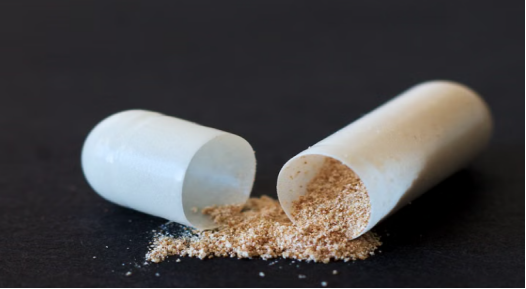 Particle size and segregation in pharmaceutical powder mixing