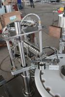 China Vacuum Liquid Filling Machine 500ml 1.2kw for Small Bottles Peristaltic Pump for sale