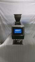 China CE Semi - Automatic Capsule Counting Machine Filling 110-220V 50HZ-60HZ Voltage for sale