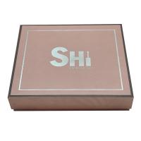China Customized cosmetics and clothing paper box Luxury pink two-piece large packaging paper box for sale