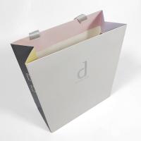 China Offset Printing Patch Handle Paper Bag for Durable and Recyclable Custom Shopping for sale