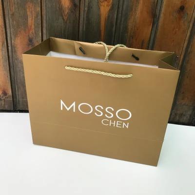 China Recyclable Biodegradable Custom Handle Gift Paper Bag Packaging for Small Business for sale