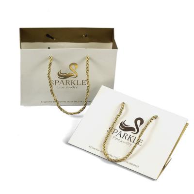 China Hand Length Handle Sealing Eco-Friendly Custom Print Paper Bags for Shopping Shoes for sale