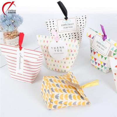 China Embossing Printing Handling Custom Gram Folding Wedding Sweet Candy Packaging Carton for sale