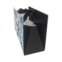 China Recycled Materials Custom Triangle Wedding Candy Box Creative Chocolate Candy Paper Box for sale