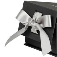 China Custom Logo UV Coating Cardboard Flip Ring Earring Packaging Box with Ribbon Design for sale
