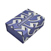 China Custom Rigid Silk Scarf Gift Box Paperboard With Tissue Paper And Magnet Closure For Easy Shipping for sale