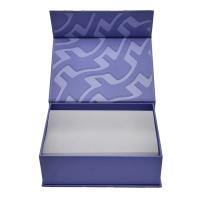 China Custom Rigid Silk Scarf Gift Box Paperboard With Tissue Paper And Magnet Closure For Easy Shipping for sale