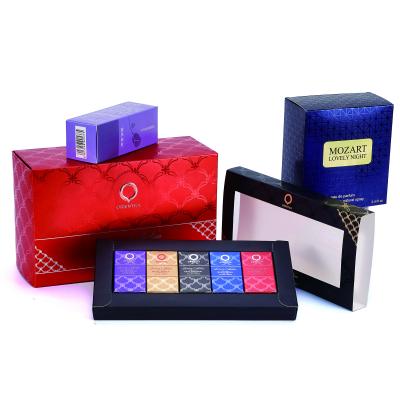 China Custom Logo Luxury Packaging Box with Art Paper Custom Size and Shape for Skincare Products for sale
