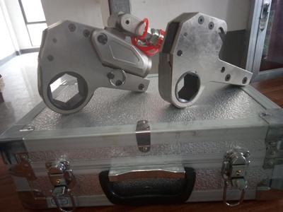 China Hexagon Cassette Hydraulic Torque Wrench 232-2328 Nm 700 Bar Low Profile for sale