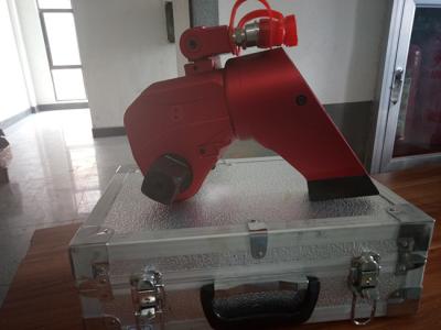 China 451-4512 Nm Square Drive Hydraulic Torque Wrench CE Certified Industrial Bolting Tool for sale