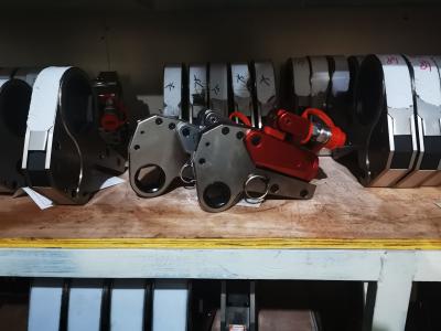 China PDCT 19-175mm Low Profile Hydraulic Torque Wrench for sale
