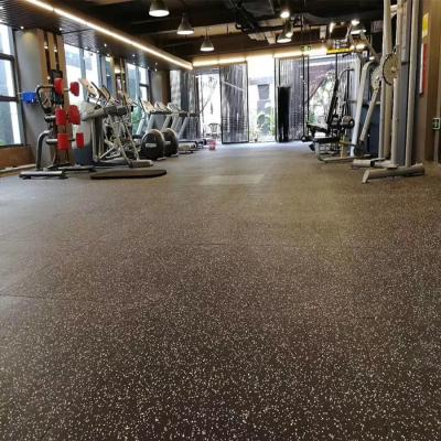 China New Arrival 1000*1000mm Square Club Rubber Tiles Shock Absorption ≥0.7mm For Professional Training for sale