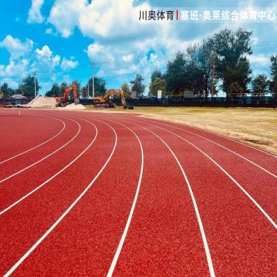 China World Athletics Certified Sandwich System Running Track - Shock Absorption and Uniform Elasticity for sale