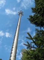 China Wind Resistant Monopole Telecommunications Tower Expandable Steel Structure Tower for sale
