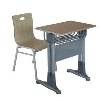 China Wooden Height Adjustable Primary School Desk and Chair Set 700x500x760mm for sale