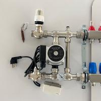 China Stainless steel 304L Heating Manifold with Zone Pump/Mix Valve ,manifold for mix-water system for sale