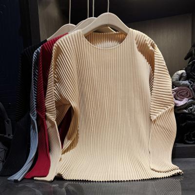China Niche Design Women's Tops New Autumn Casual Classy Elegant Simple Solid Color O-Neck Long-Sleeved Polyester Anti-pilling Tops for sale