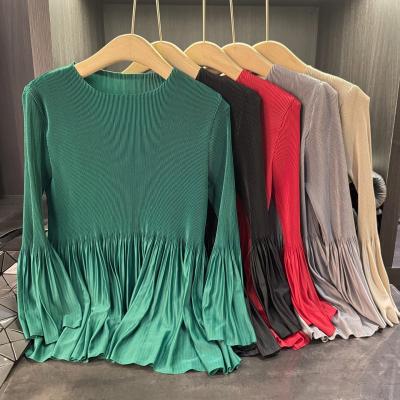 China 2025 Early Autumn Spring New Style Women's Fashionable Long Sleeve Pleated T-Shirt Solid Color Versatile Top Patchwork Design for sale