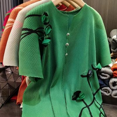 China Women's Summer Tops Casual V Neck Bat Sleeves Fish Scale Pleats Pure Color Loose Large Size for sale
