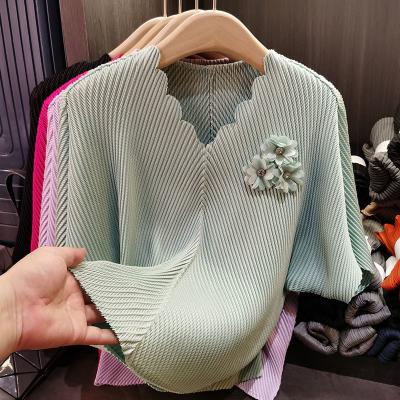 China Niche Design Women's Elegant V-Neck Floral T-Shirt for Spring Summer Loose Casual Woven Fabric Digital Printing Solid for sale