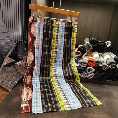 China Women's Elegant Temperament Retro Plaid Pleated Skirt New Literary Design with Breathable and Natural Waistline for Summer for sale