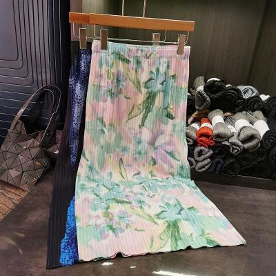 China Niche Fashion High-End Mid-Length Skirt Floral Pleated Slimming Elastic Waist Casual Style Versatile for Spring and Summer for sale
