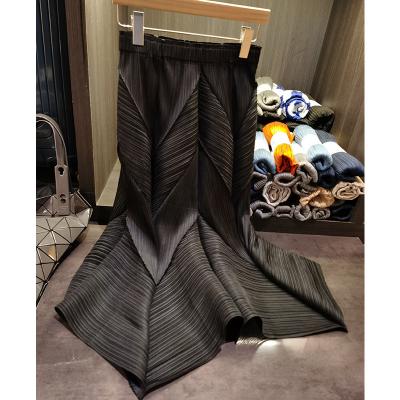 China Women's Loose and Simple Skirt for Spring and Summer 2025 New Breathable Casual Style with Natural Waistline for sale