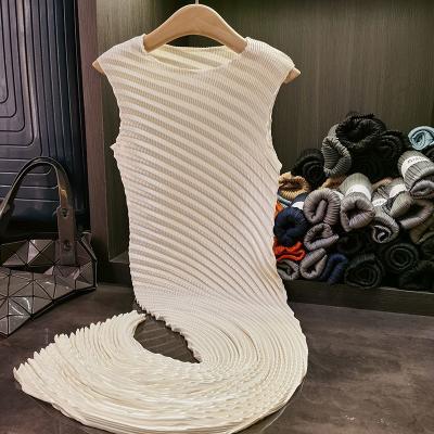 China High-End Women's Dress Water Ripple Pleated Curved Design Irregular Tempered Elegant Sleeveless Loose Weave for sale