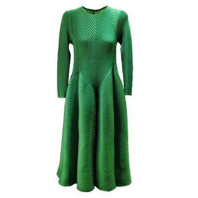 China Elegant Women's Mid-Length Skirt Pleated Design High-End  Large Size Washable Floor-Length for sale