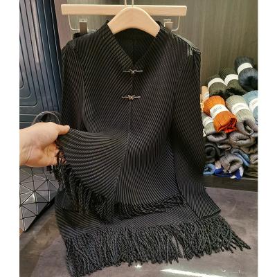 China Dragon Scale Pleated Simple Set New Stand Collar Top Tassel Skirt Women 2 Piece Sets for sale
