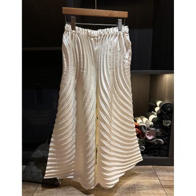 China Korean version women's loose and oversized slim wide leg pants with pleats, solid color, elastic waist, versatile cropped pants for sale