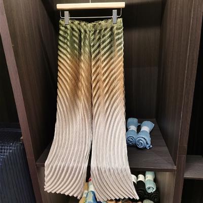 China High Waist Straight Leg Pants Versatile Crepe Fish Scale Fold Gradient Color New Style Slim Look for Spring/Summer for sale
