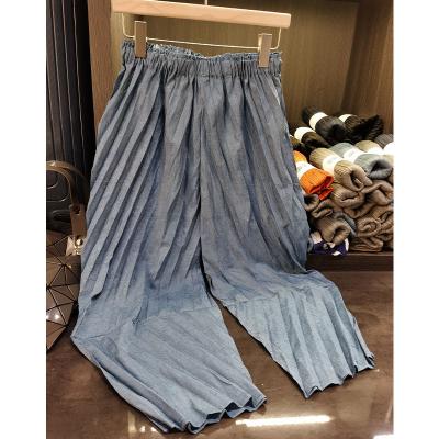 China 100% Polyester Pleated Loose Pleated Cropped Pants Loose and Versatile for sale