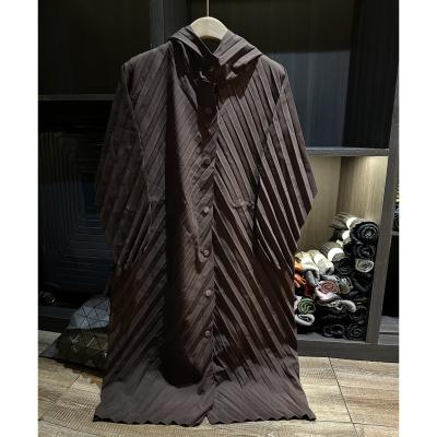 China Elegant temperament, solid color hooded pleated loose version, casual mid length windbreaker jacket, autumn for sale