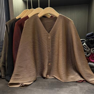 China Design Sense Solid Color High-End Ruched Cardigan Jacket Women Autumn New Casual Versatile Slimming Regular Sleeve Long Sun for sale